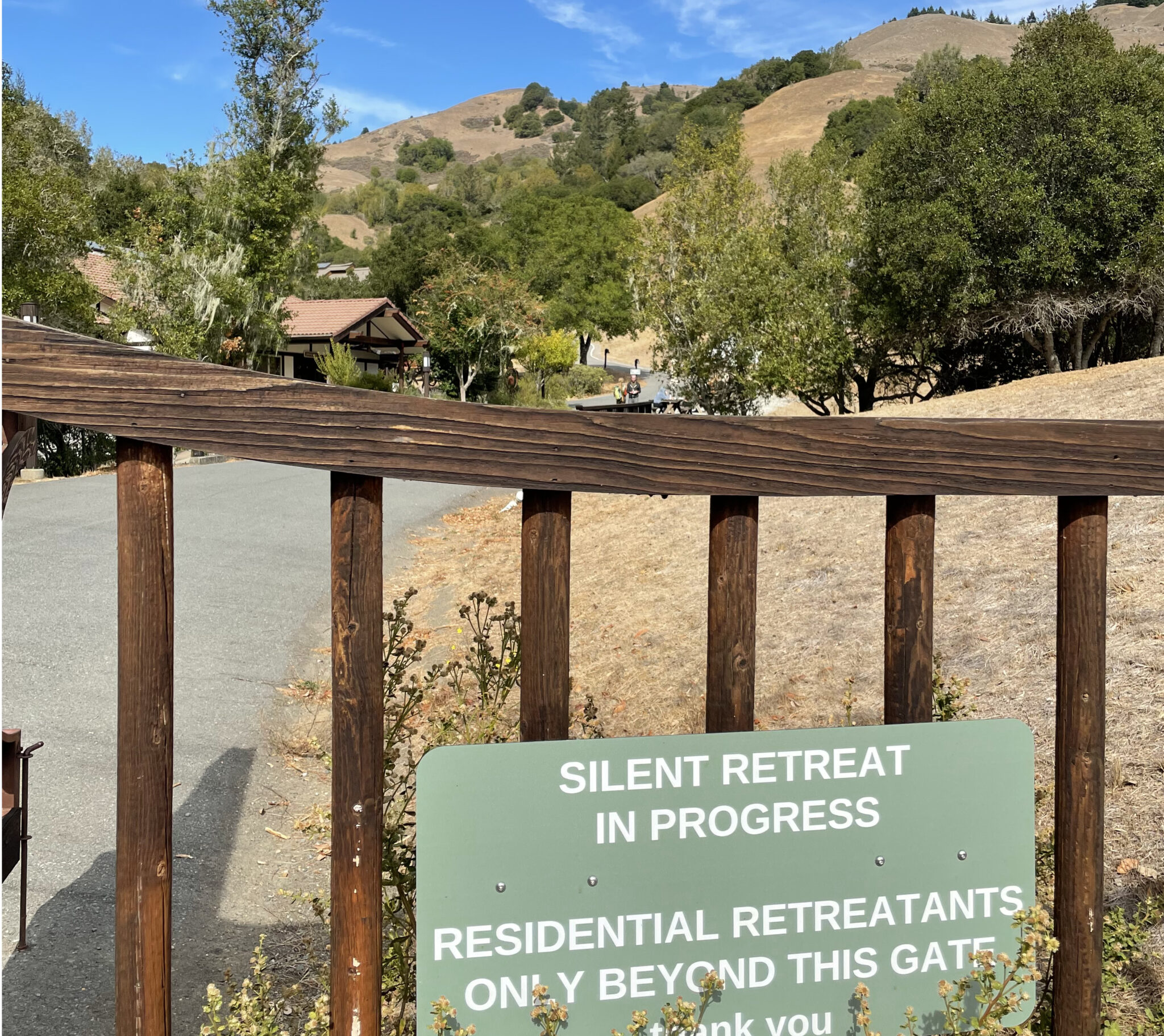 Building Retreat: A Guide to Rest and Renewal – JUDITH RUDOLER